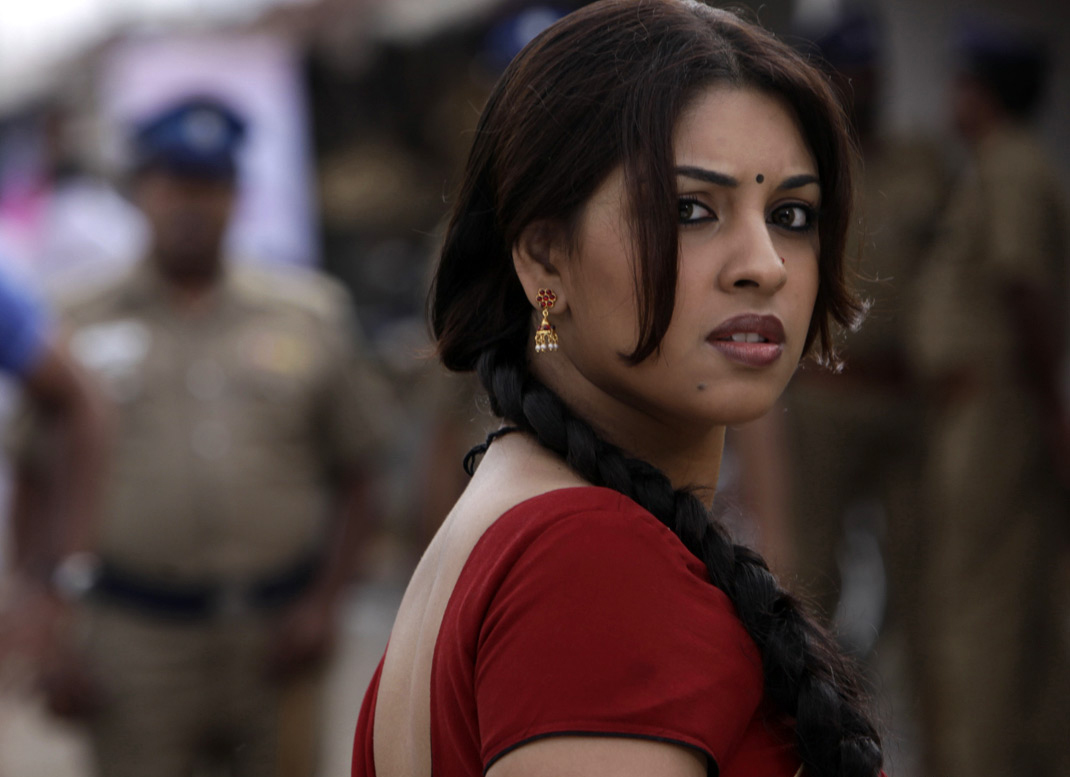 Richa Gangopadhyay: Osthi 2011 Movie Review
