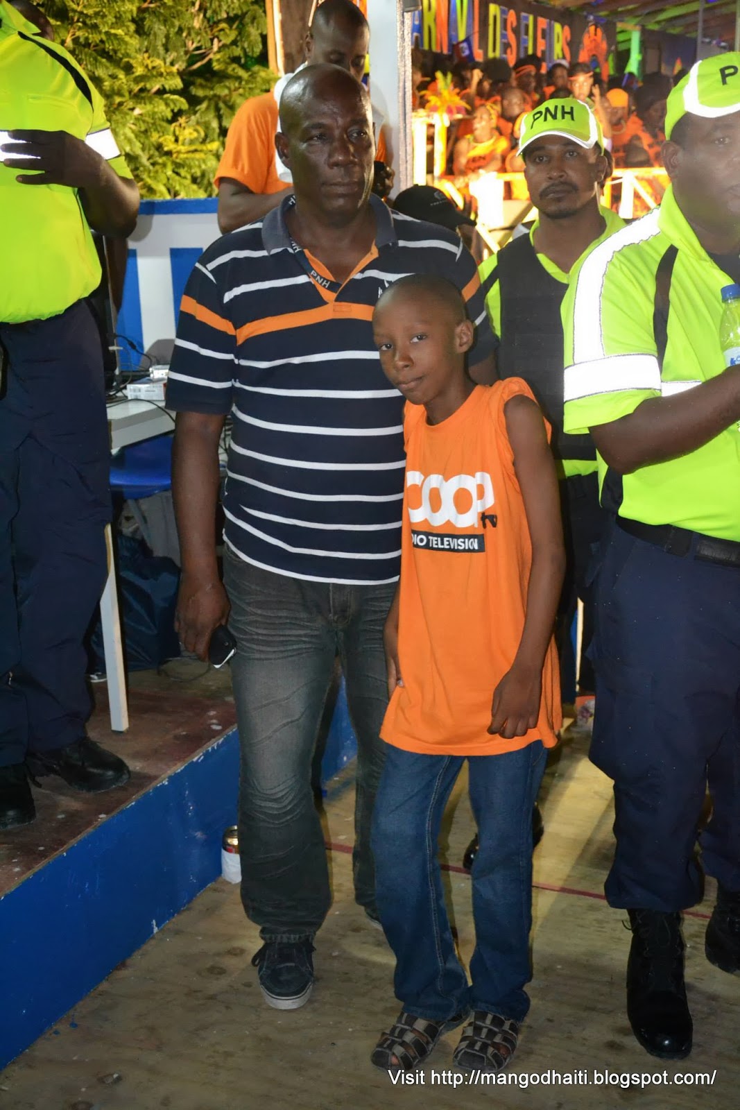 Anba Kod-CARNAVAL DES FLEURS 2013