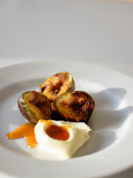 Lee Caroline - A World of Inspiration: Caramelised Figs With Maple ...