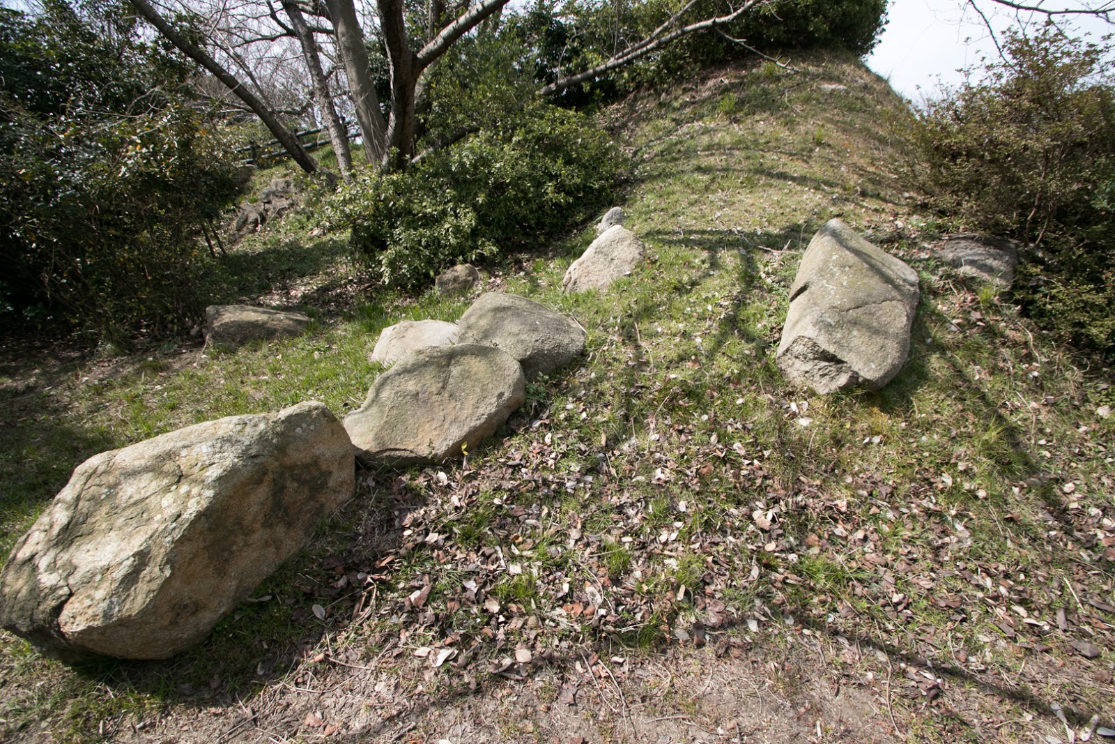 Shimotsui Castle -Castle looking down straight and bridge- | Japan ...
