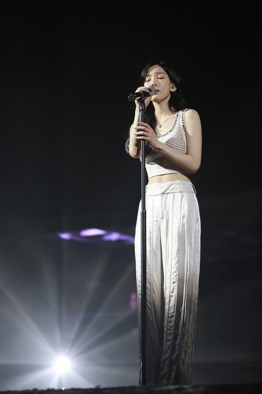 Taeyeon became the first ever Korean solo female singer who held her ...