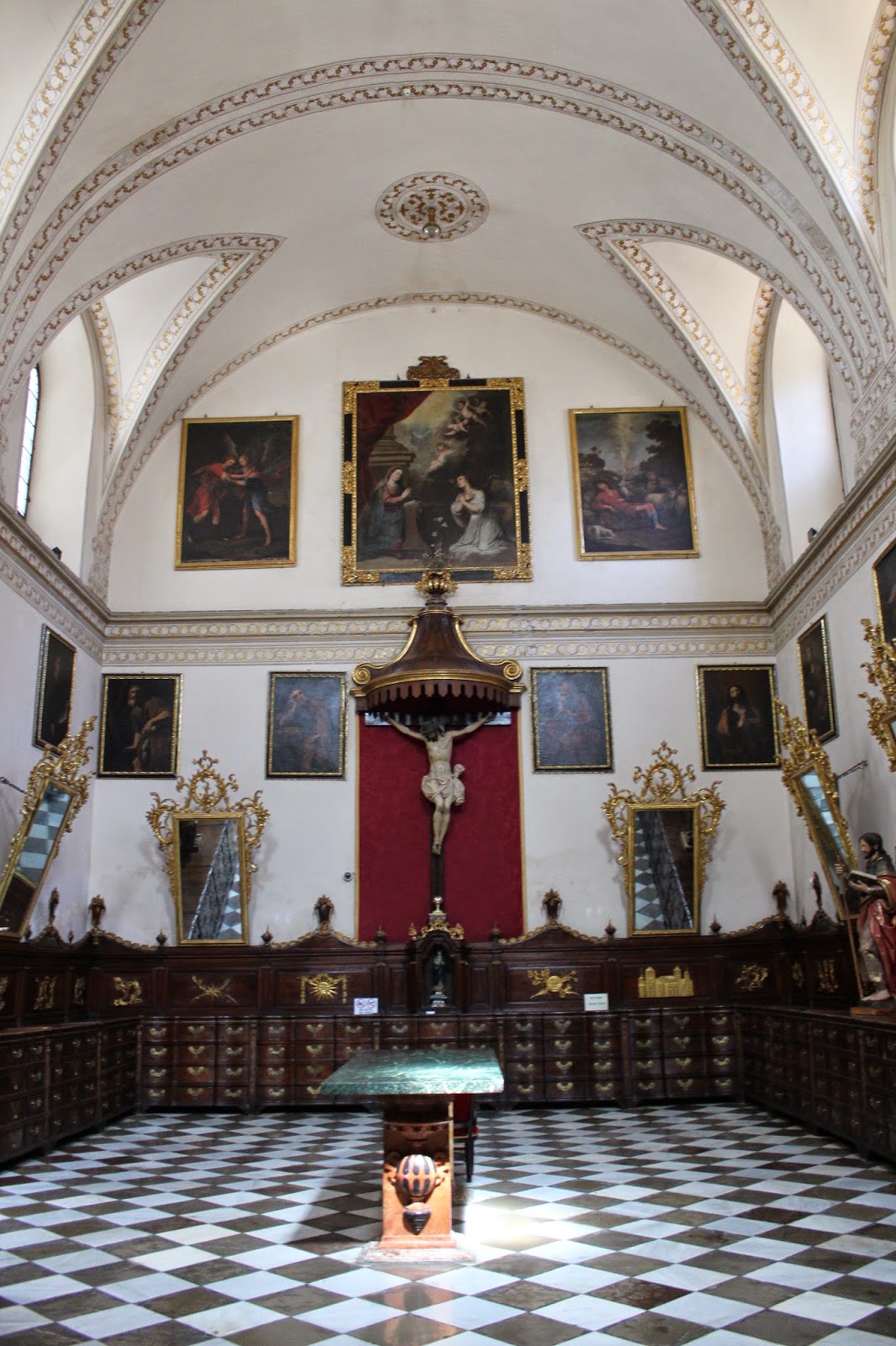 Maravillas ocultas de España: Granada.La Catedral, la Capilla Real y la ...