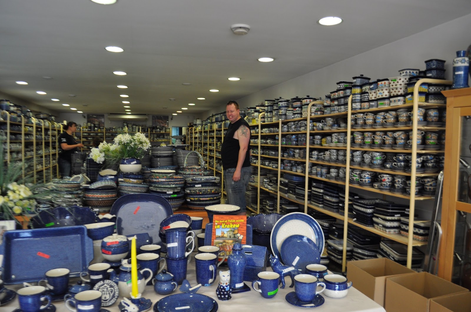 Our Military Life Abroad: POLISH POTTERY EXCURSION IN BOLESAWIECKI POLAND