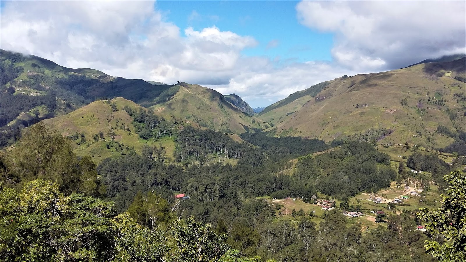 Impressões de Timor Leste: Subida aos 3000 metros do Foho Ramelau