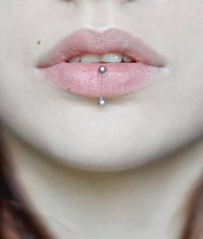 FRANKIE SAVAGE: Photos VII: Piercing love