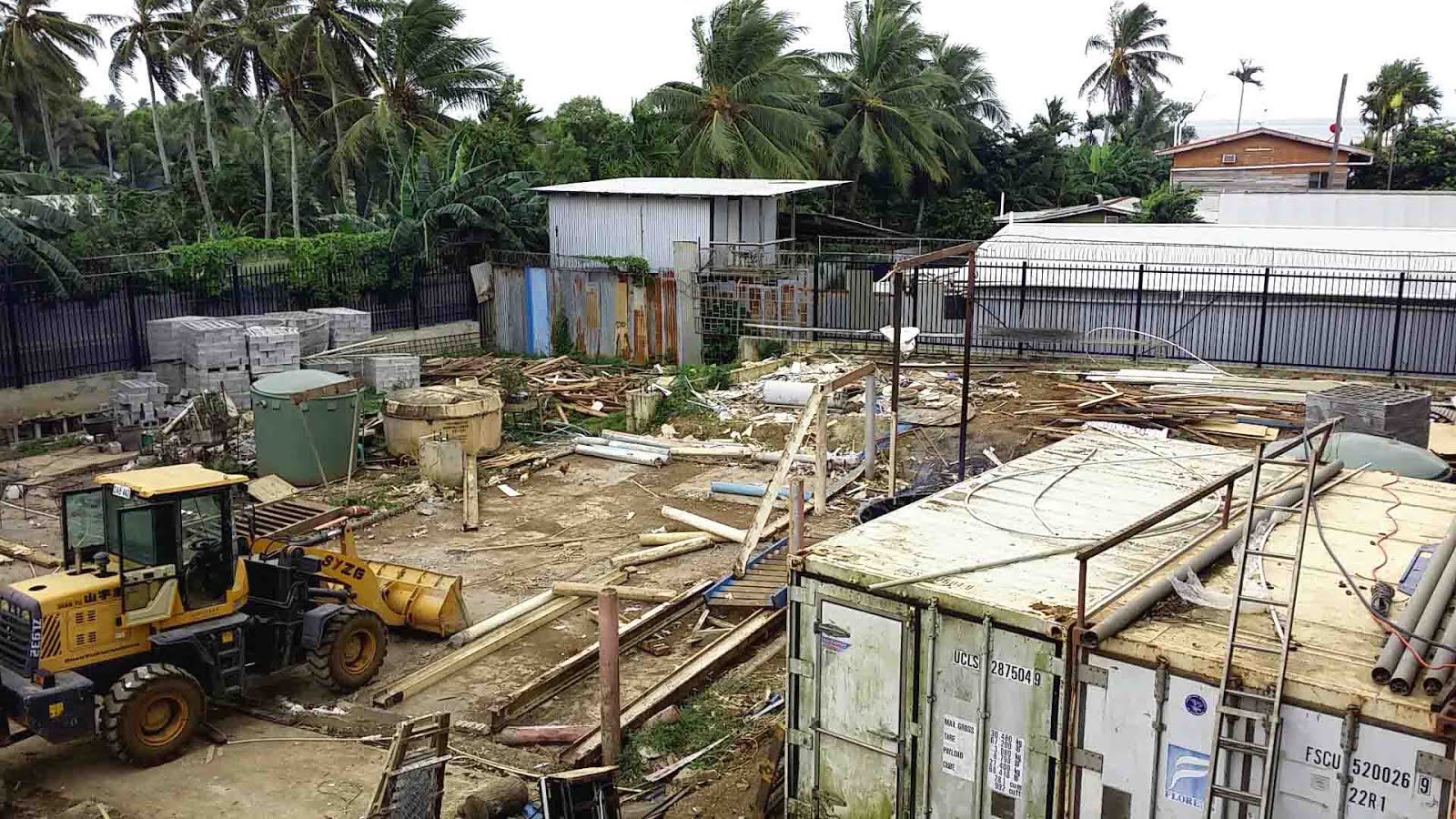 Pinoy In Papua New Guinea: Improving Things at Daru Island