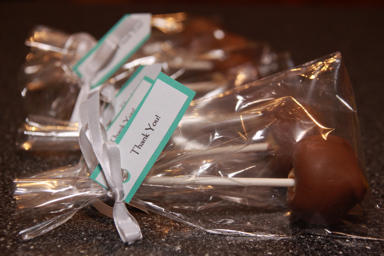 Wiser Wedding Blog: How To Make Cake Pop Favors
