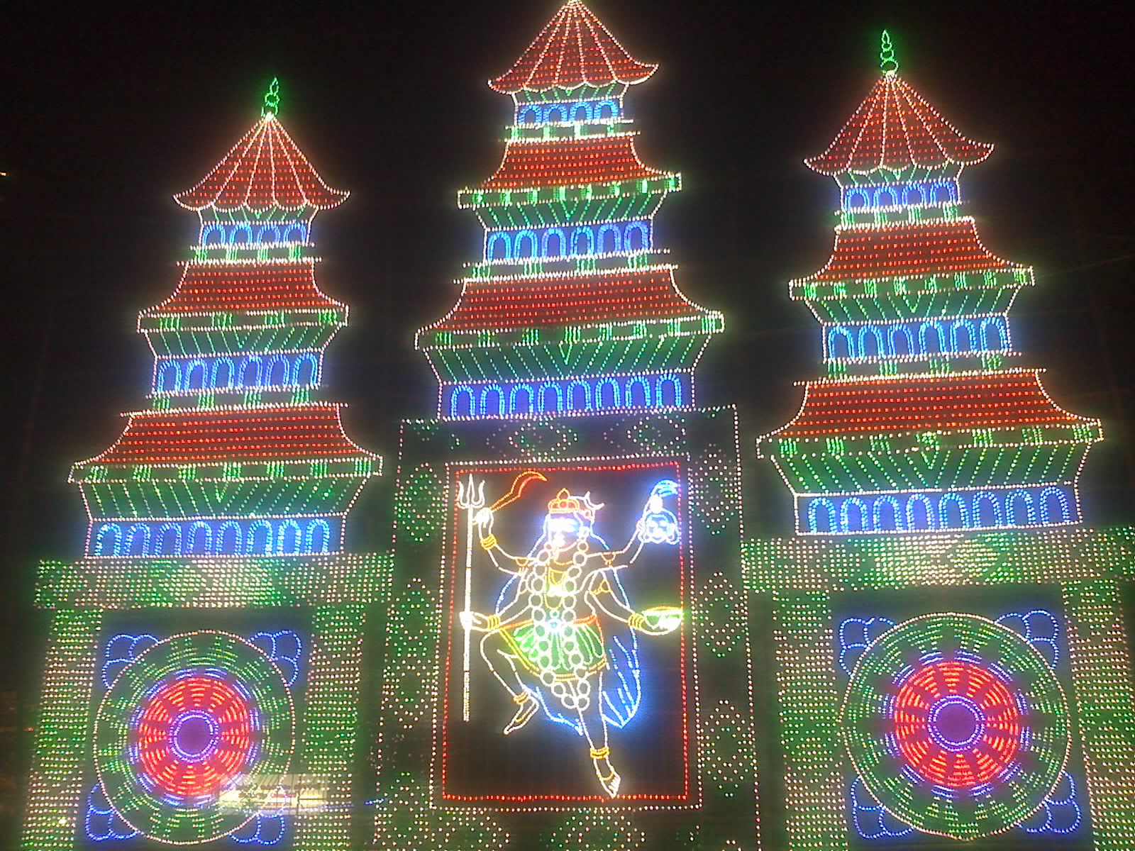 KERALA FESTIVALS: Maradu thalappoli 2013 Photos