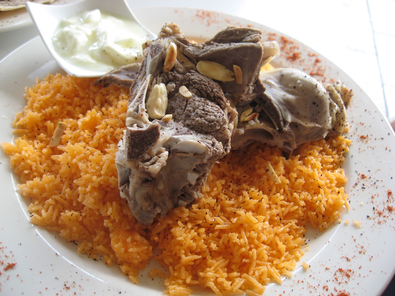 Review: Holy Land Foods (مطعم الأرض المقدسة) *CLOSED* | Nom Nom Panda