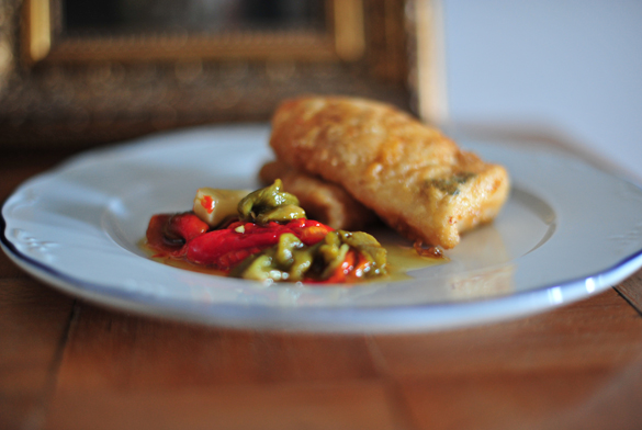 Para los Almuerzos: Receta de Merluza rebozada con pimientos
