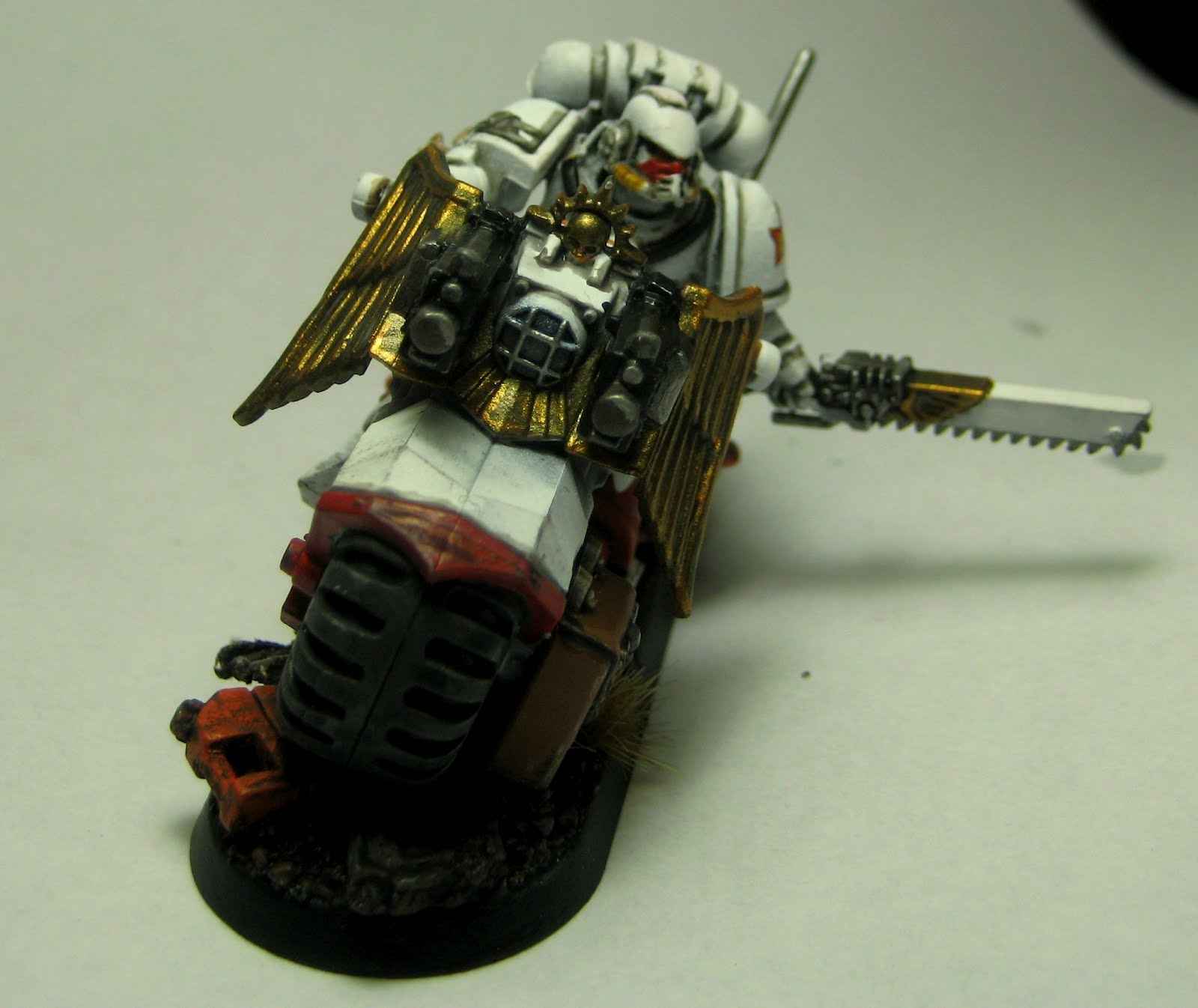 Zen 40K: MK IV White Scar