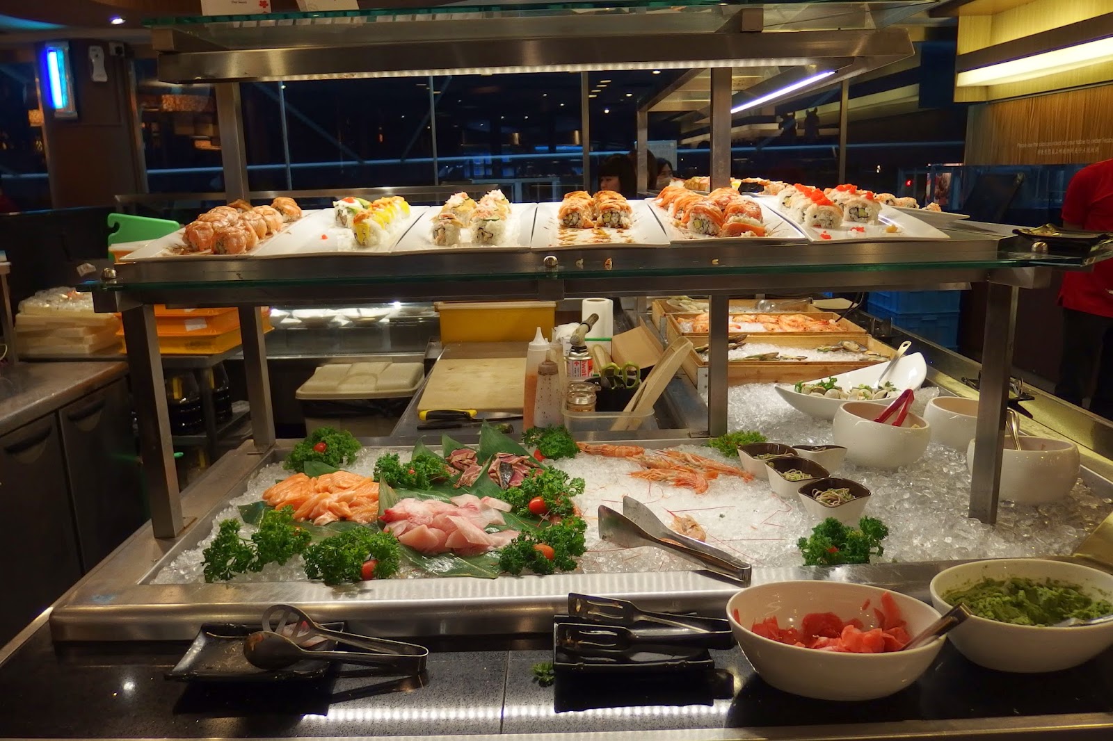 Sakura International Buffet Restaurant: Crab Feast @ Downtown East ...