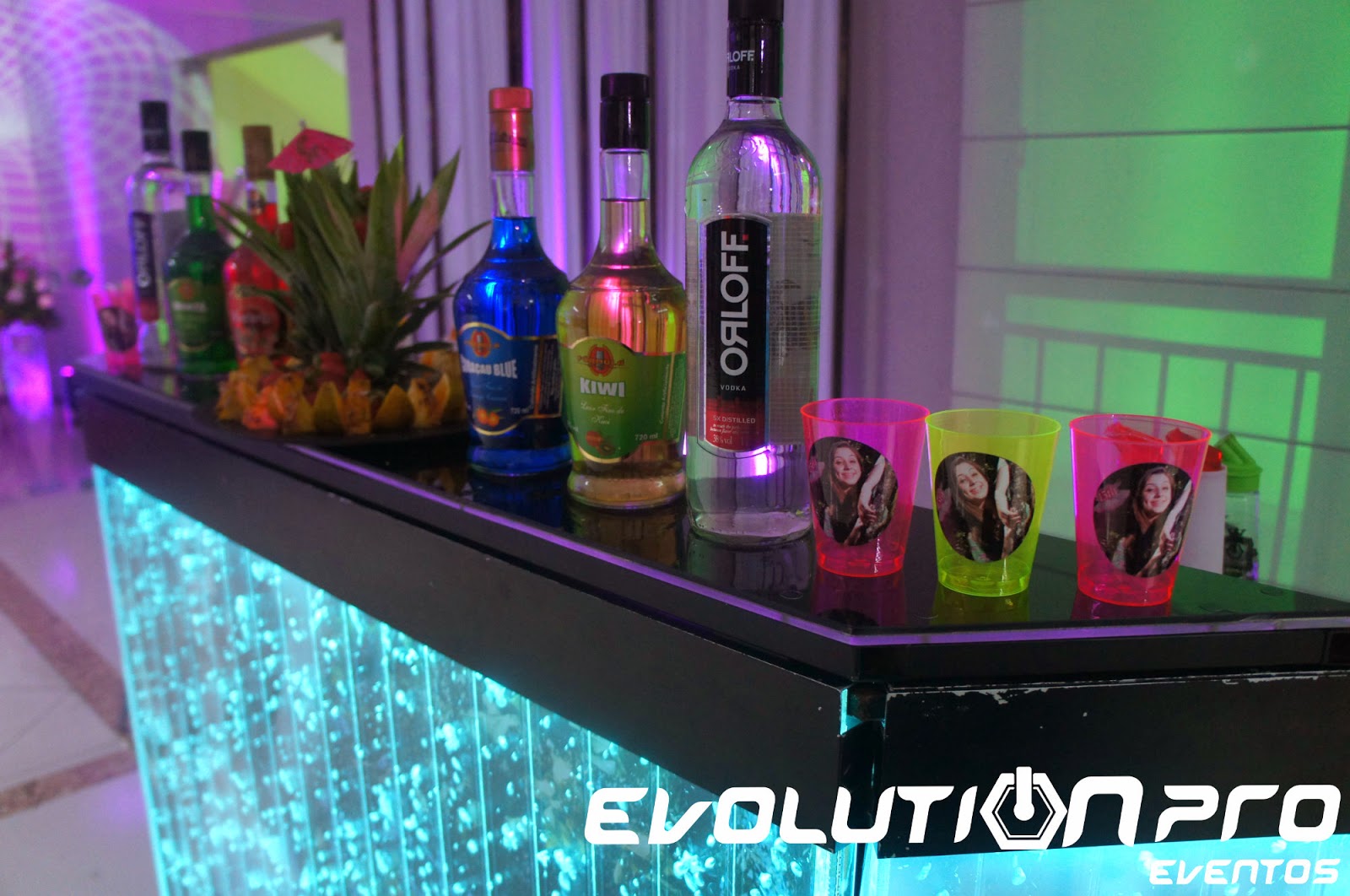 Evolution Eventos - Bartender Barman Bartenders Festas Porto Alegre 15 ...