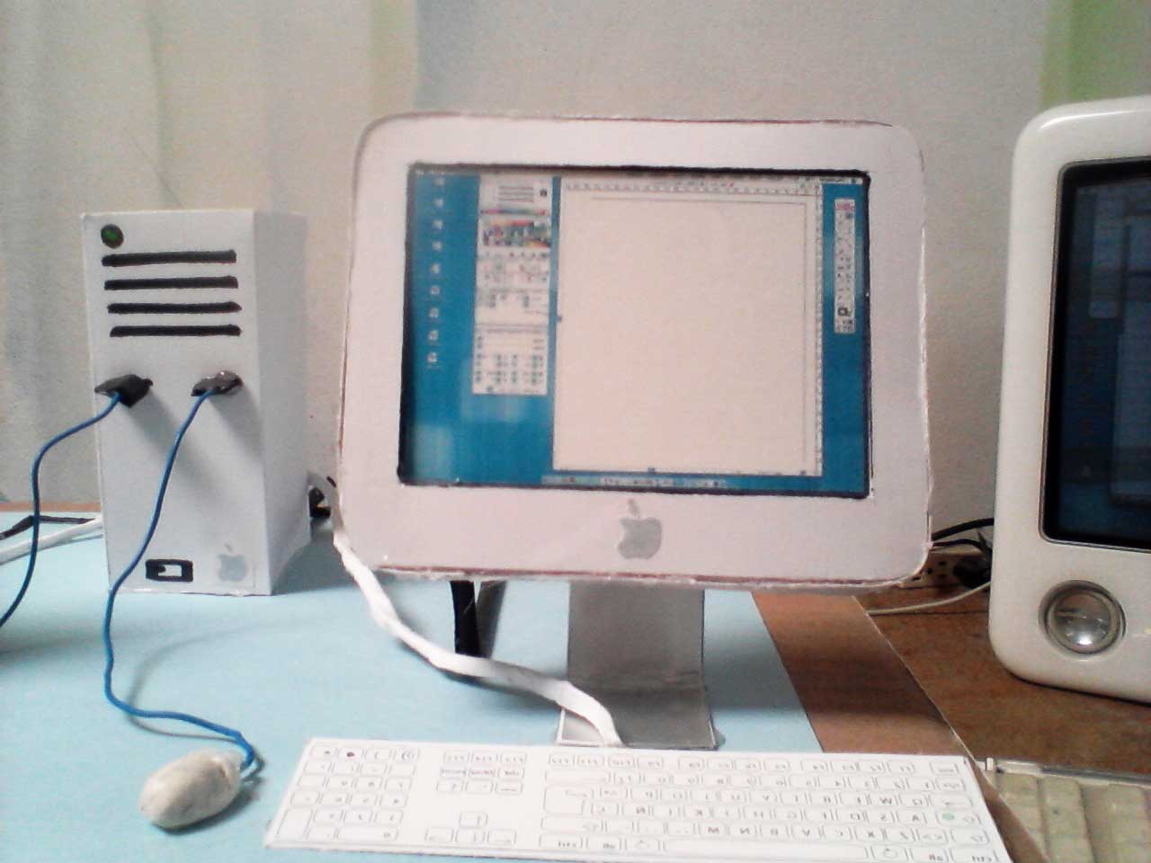 Como Hacer Maquetas: Computadora de Papel y carton