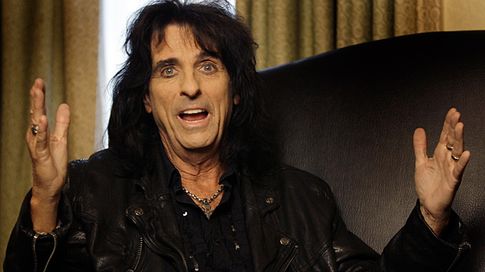 Tune Of The Day: Alice Cooper- Steven video