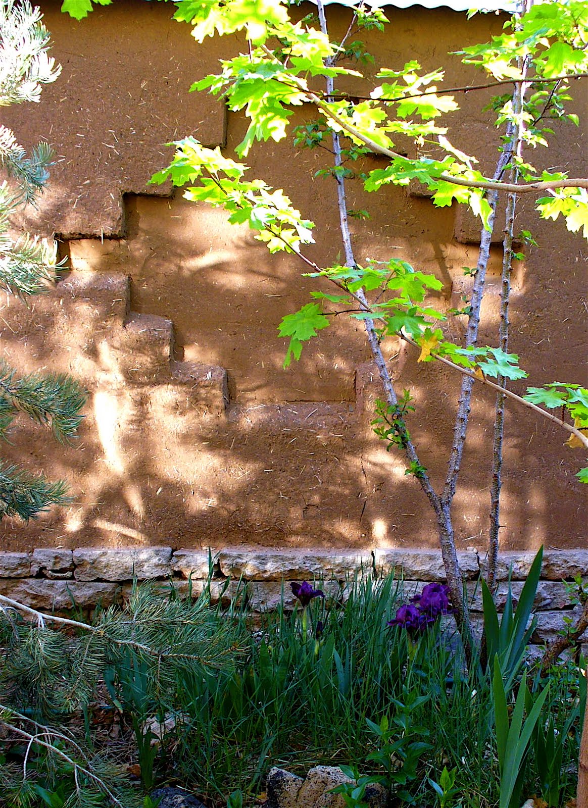 Alt. Build Blog: Decorative Adobe Walls