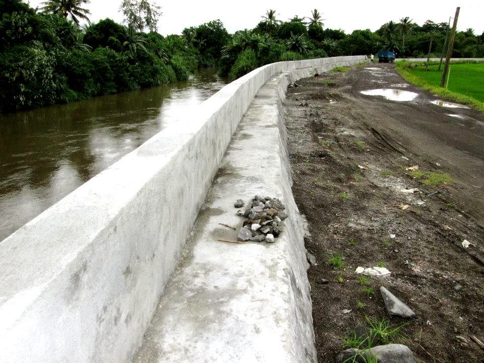 Albay 3rd District: Albay 3rd District flood control dikes: protecting ...