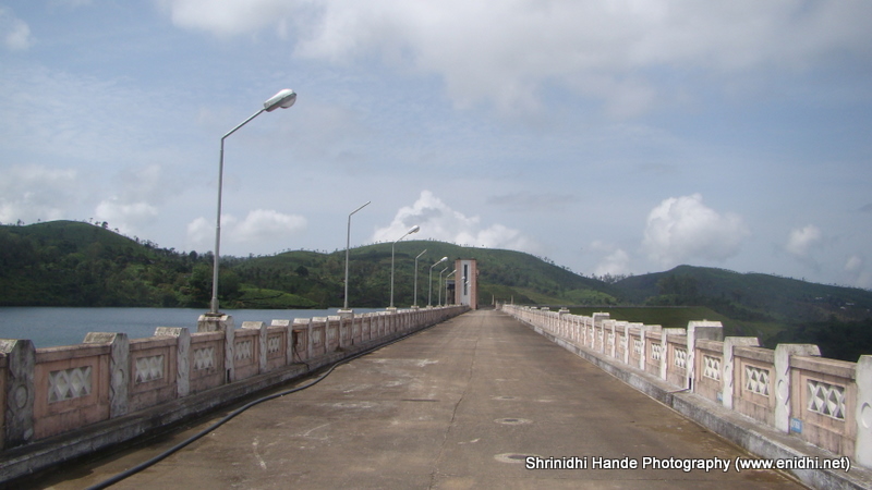 Sholayar Dam, Valparai - eNidhi India Travel Blog