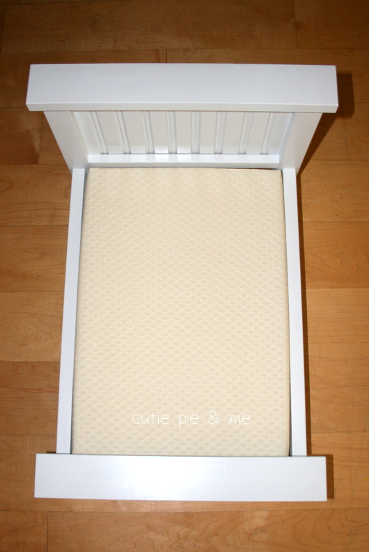 How To Make a Mattress for the Ana White Farmhouse Doll Bed - Stories ...