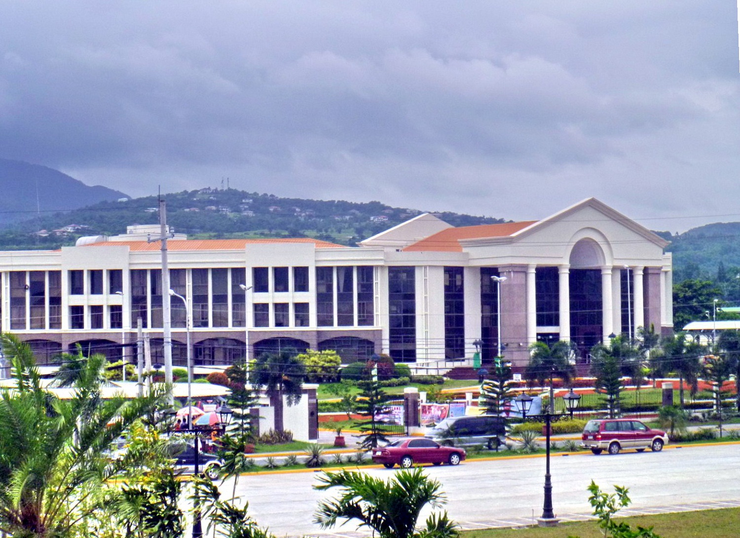 walking distance & et cetera -: Calamba city