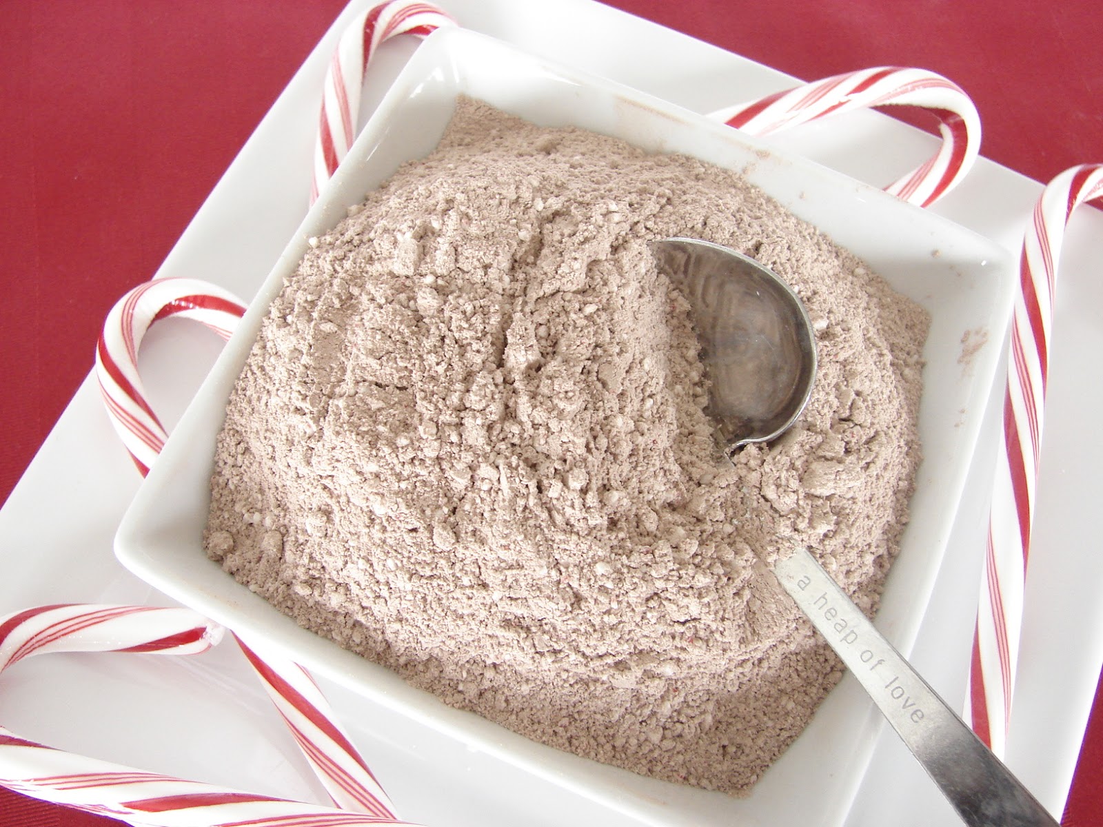 The Royal Cook: Candy Cane Hot Cocoa Mix