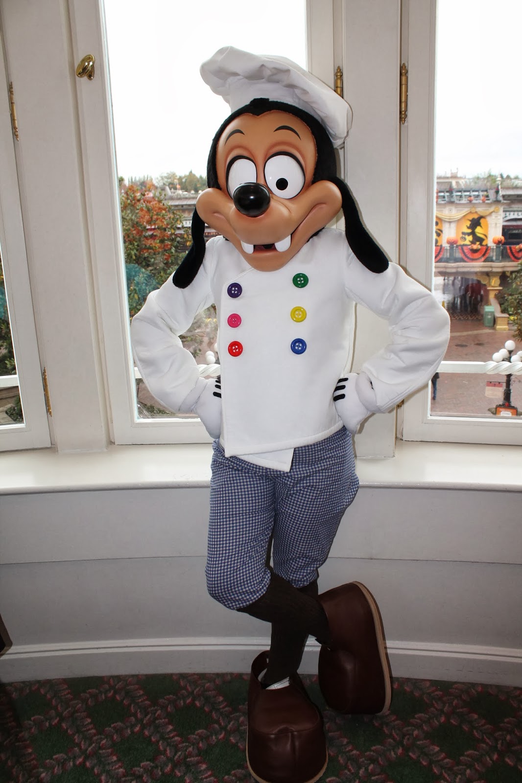 Unofficial Disney Character Hunting Guide: Disneyland Paris ...