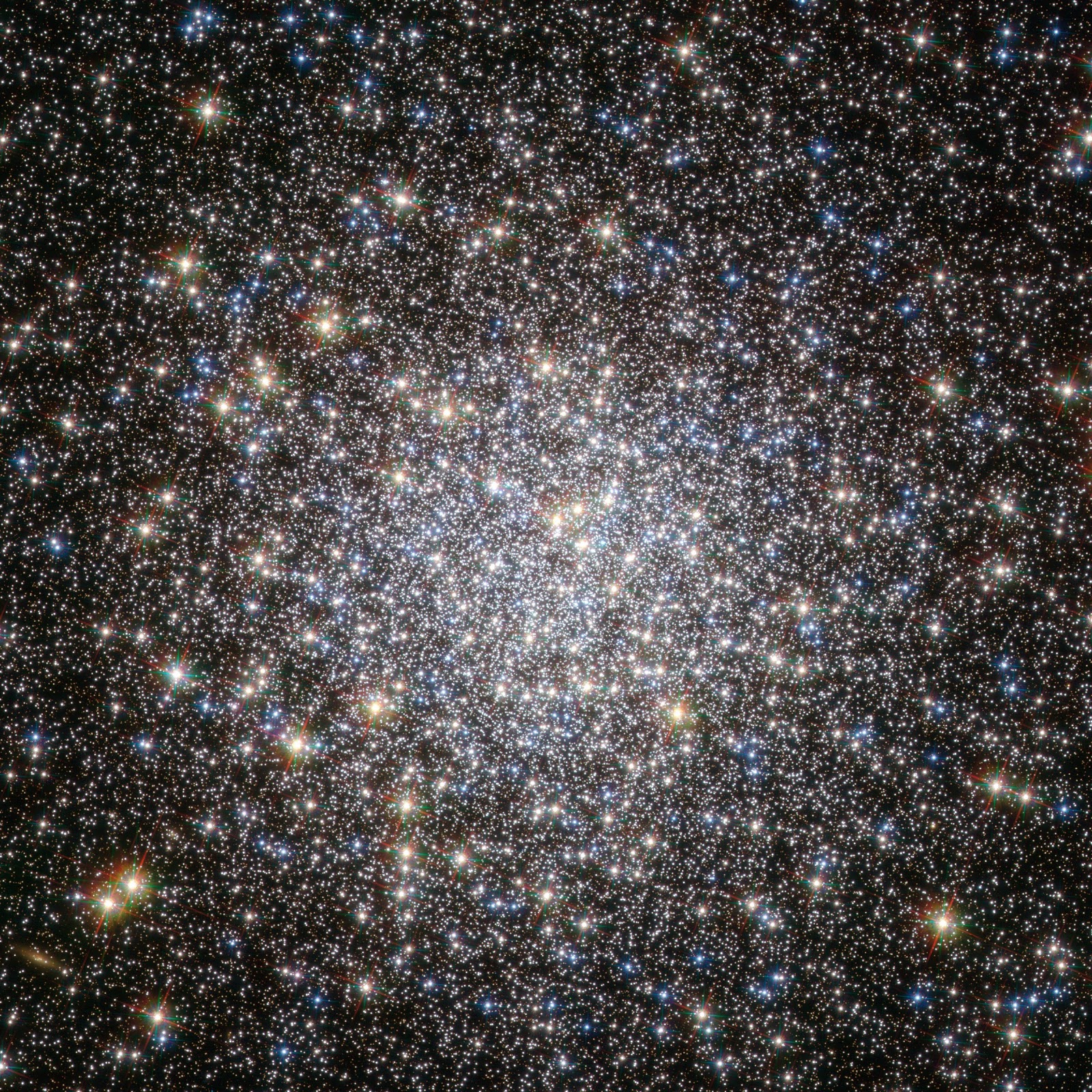 Globular Cluster Messier 5 | Earth Blog