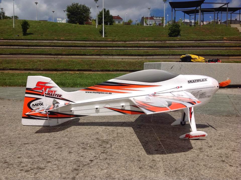 Hobby Aeromodelismo: StuntMaster 3D de Multiplex