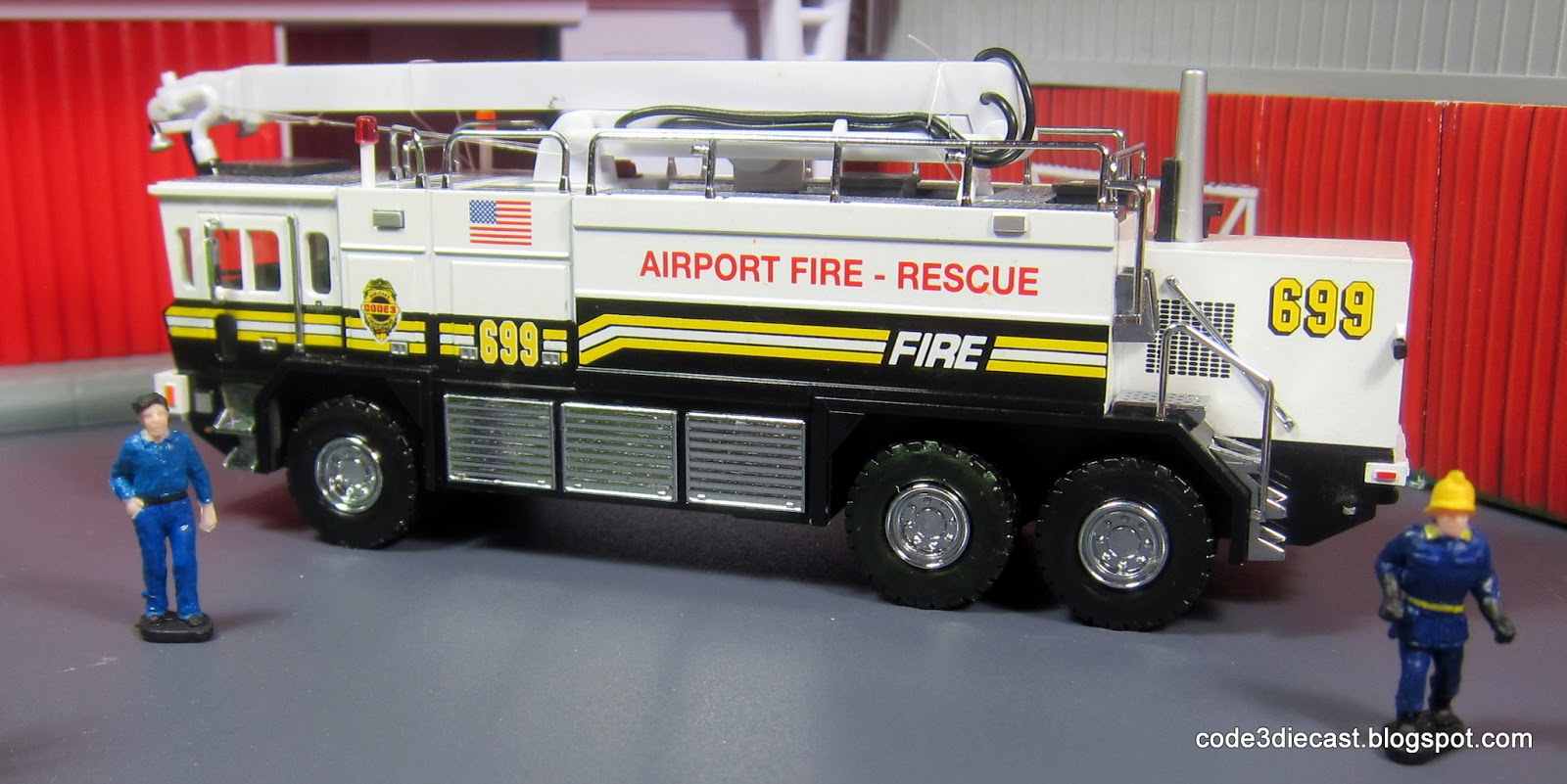 My Code 3 Diecast Fire Truck Collection: Oshkosh Chief's Edition #6 12255