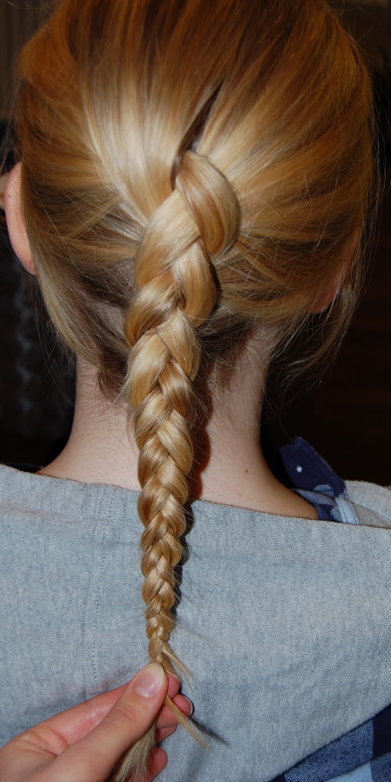 Hair by Sara L: Utbakad fläta