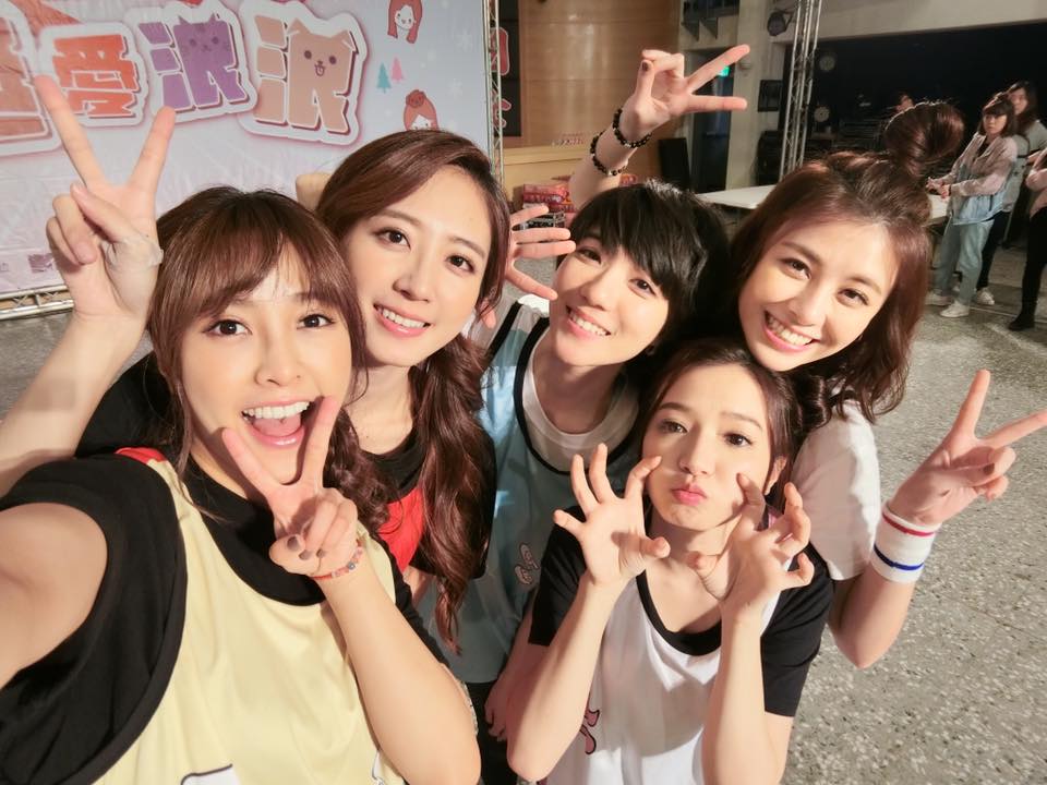 TWICE ツウィを生んだ台湾のトップガールズグループPOPU LADYが、デビュー5周年を迎えファンミーティングを開催 ~ All ...