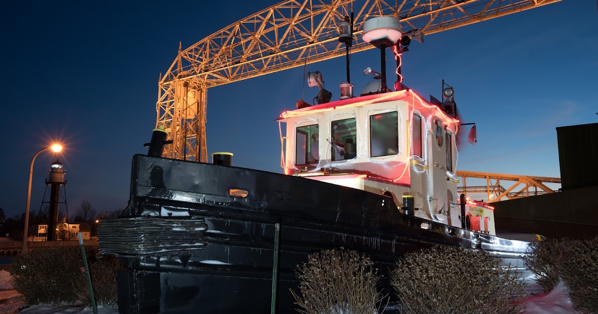 Duluth Harbor Cam Tug Bayfield