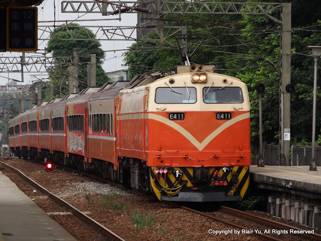 Blair's 鐵道攝影: E411電力機車 / TRA E411 Electric locomotive