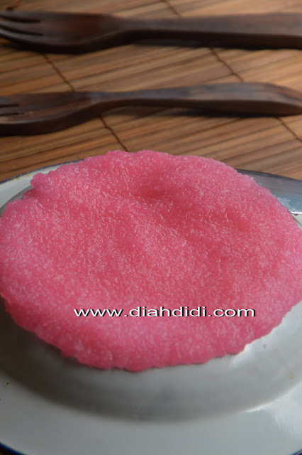 Diah Didi's Kitchen: Kue Tradisional yang Unik dari Daerah Banyumas ...