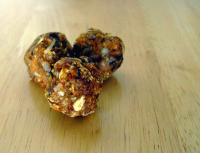 Carrot Cake Spheres - Kat Cupcake