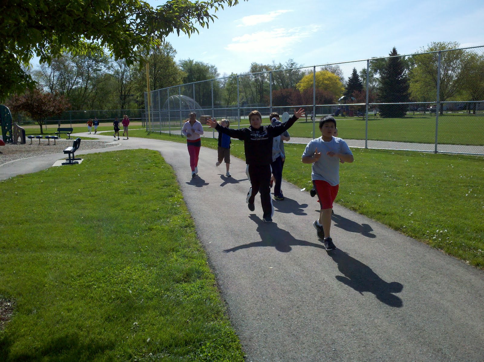 Mr. Lau's Physical Education Class: 1 Mile Run