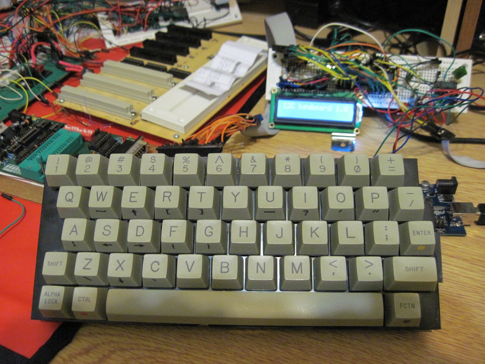 Homebrew Computers: I2C keyboard - update.