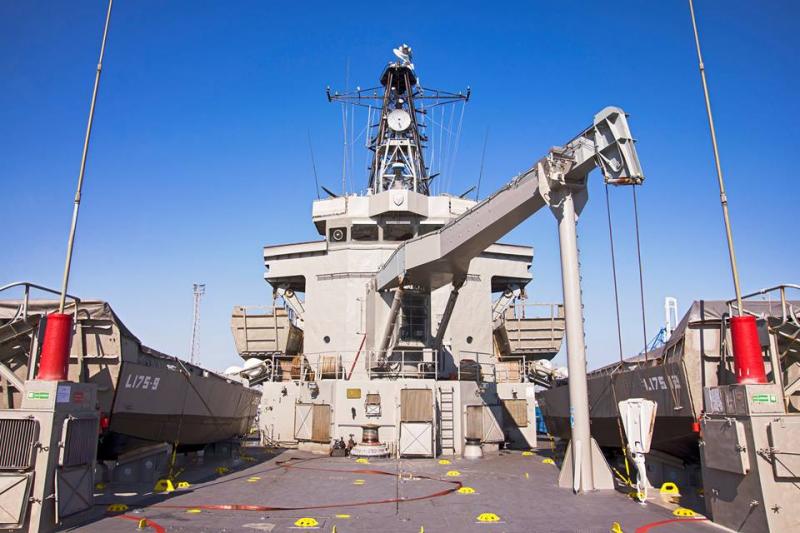 Naval Analyses: Jason class landing ships of the Hellenic Navy