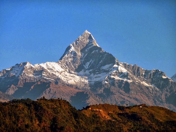 Arctic Circle: 11 Gunung Yang Paling Sulit Ditaklukkan