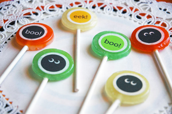 Pen + Paper Flowers: SUGAR | Halloween Lollipops