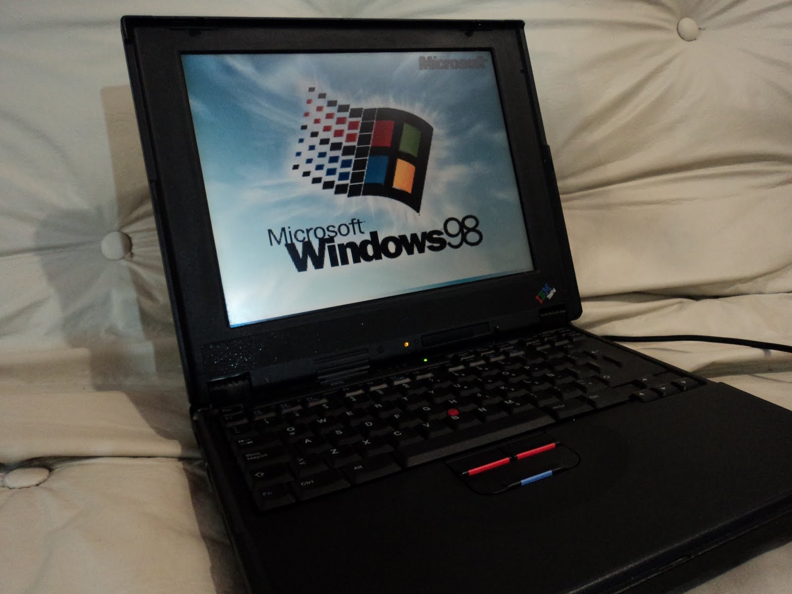 RetroNotebookArgentina: IBM 390X