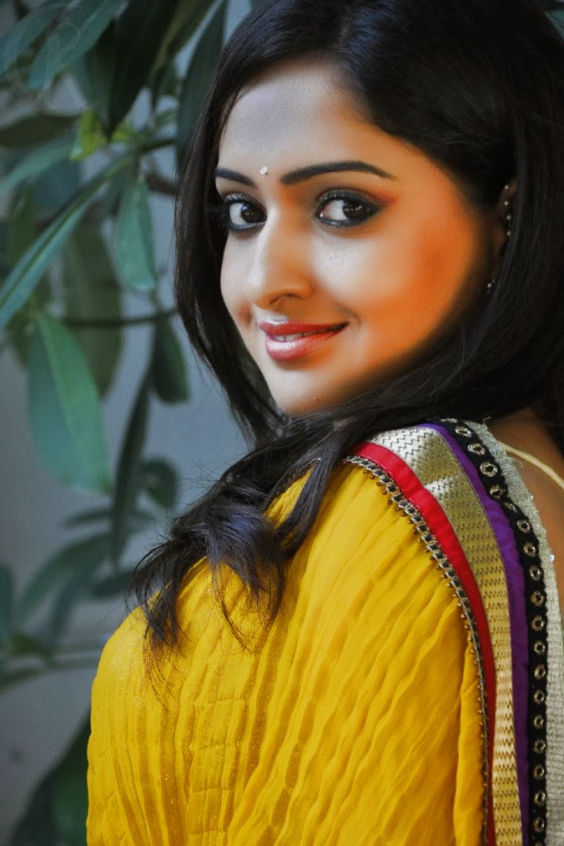 Gsv Pics Photos With Poetry TELUGU ACTRESS ANJANA IN SAREE LARGE gsv-pics-photos-with-poetry-telugu-actress-anjana-in-saree-large
