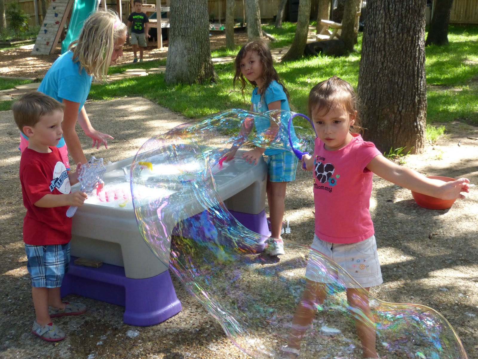 Paula's Primary Classroom: Bubbles!