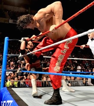 WWE In live!!!!: THE GREAT KHALI vs DAMIEN SANDOW