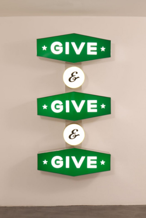 "Take and Give" atau "Give and Give"? | Siwi Mars