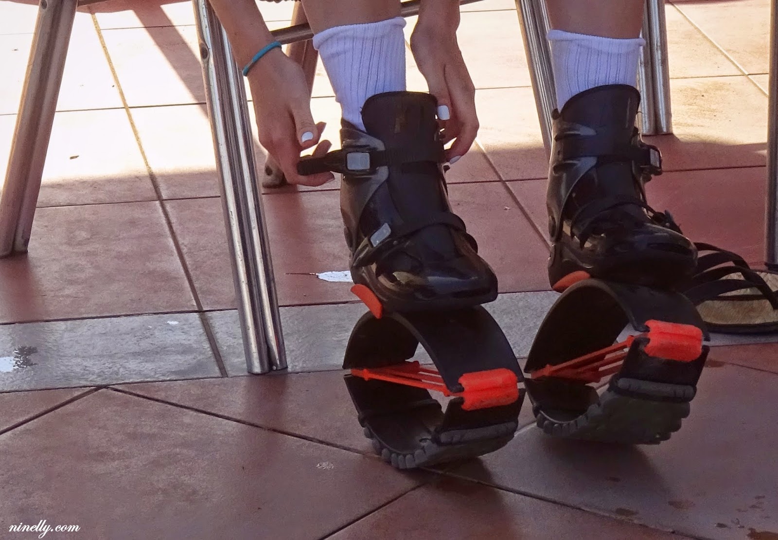Ninelly: Kangoo Jumps