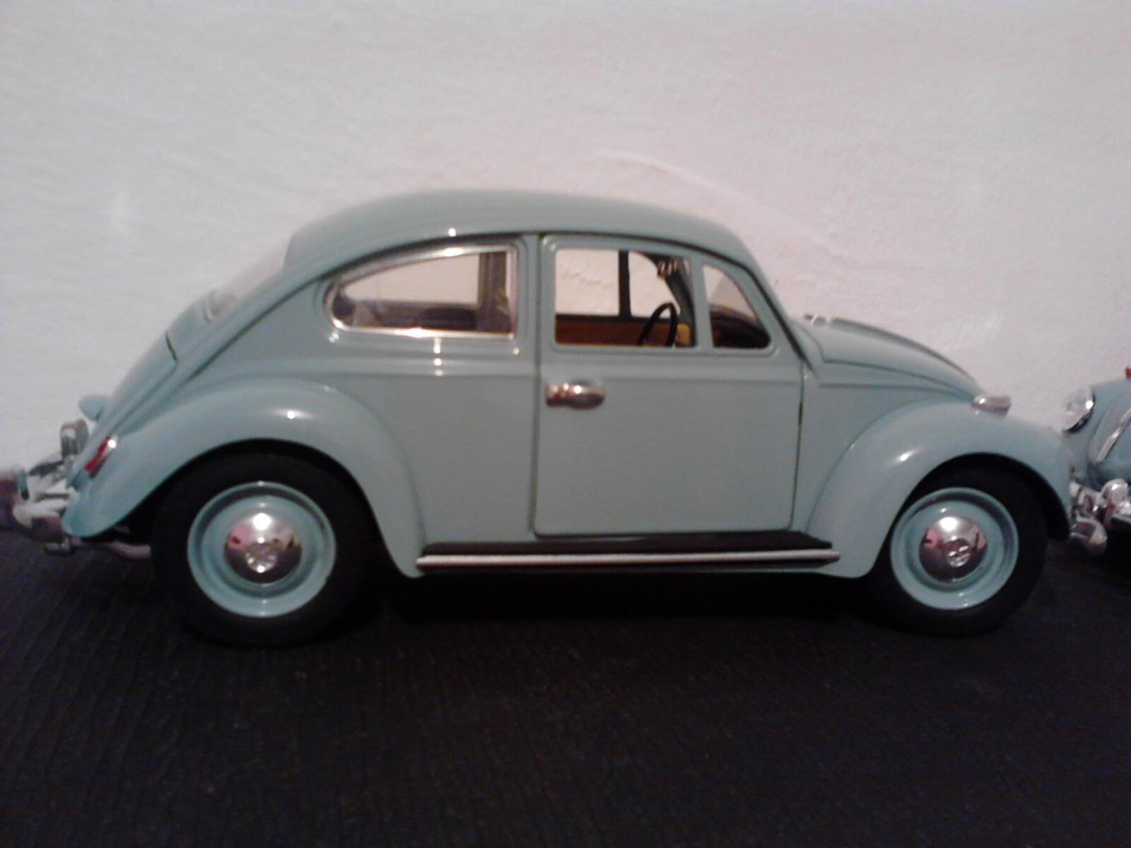 Réplicas Personalizadas: fusca azul pastel