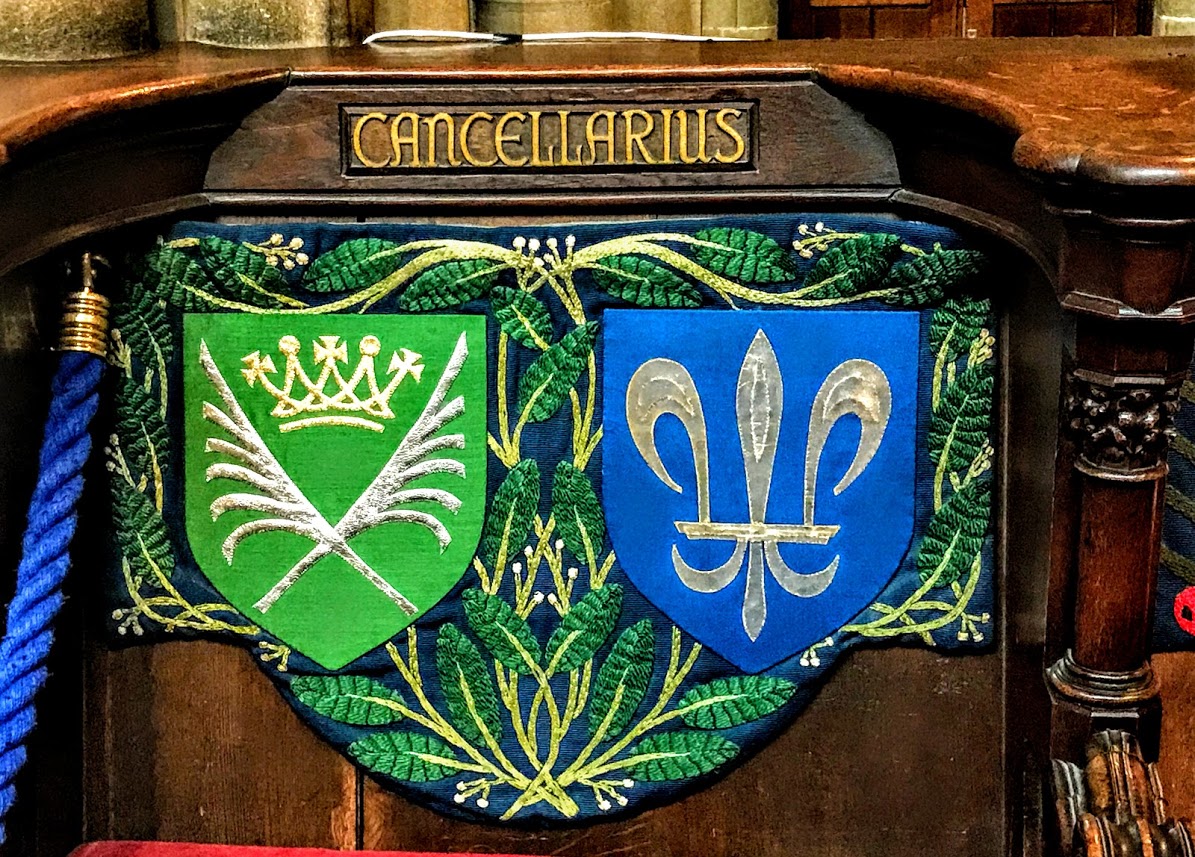 Patrick Comerford: Introducing the heraldic symbols in the chapter ...