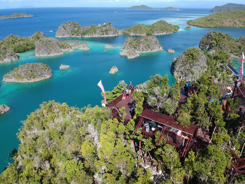 KISAH SERU PERJALANAN KE PIAYNEMO RAJA AMPAT ~ DUNIAINDRA