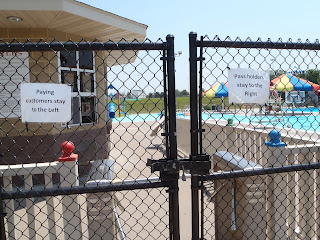 Williams Family: Pella Aquatic Center with Adventure River